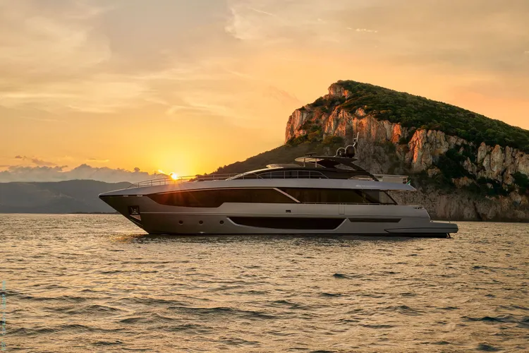 Super Corsaro 102 yacht (Riva, 30.24m, 2026)